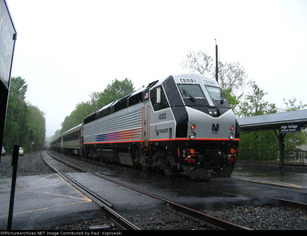 NJT 4002